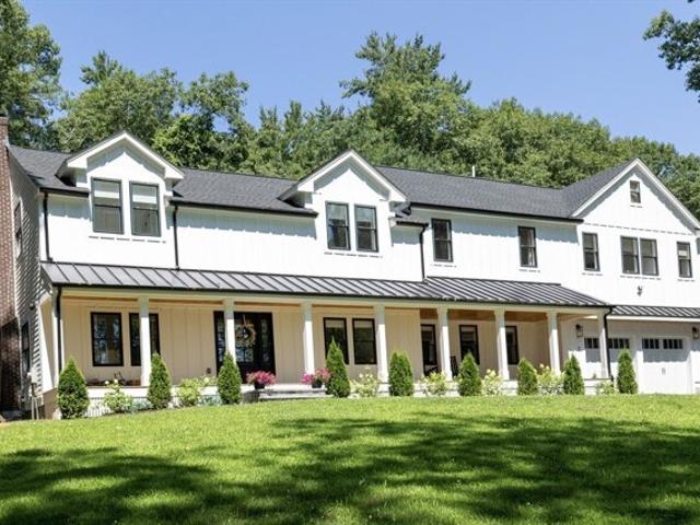 Circle Dr, Dover, Home For Sale
