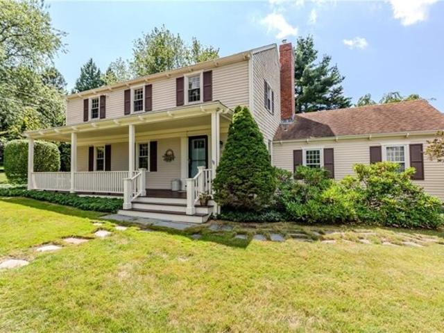 Circle Dr, Middletown, Home For Sale