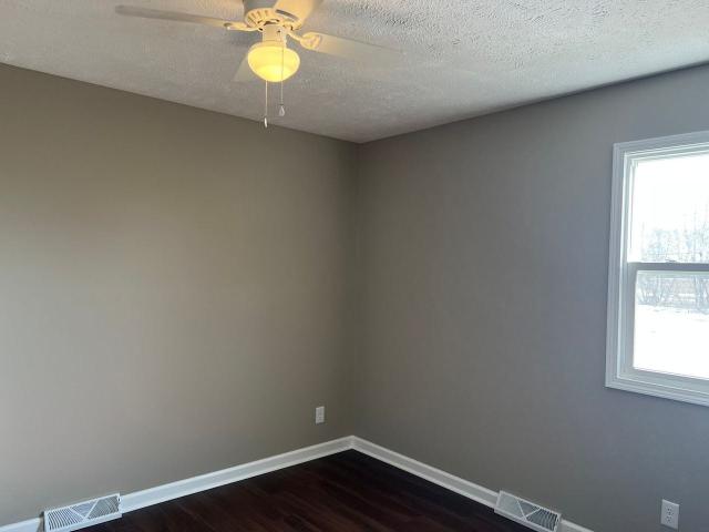 Circle Drive Chatham 2 Bedroom Apartment for Rent at Circle Dr, Chatham, IL 62629