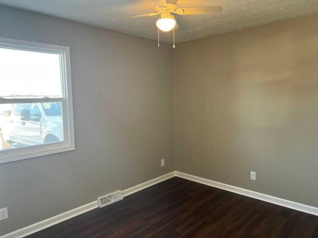 Circle Drive Chatham 2 Bedroom Apartment for Rent at Circle Dr, Chatham, IL 62629
