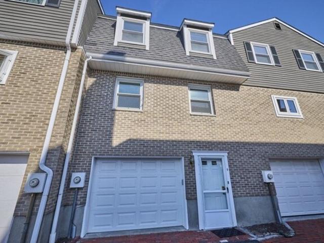 Circuit Ln Unit,watertown, Condo For Sale