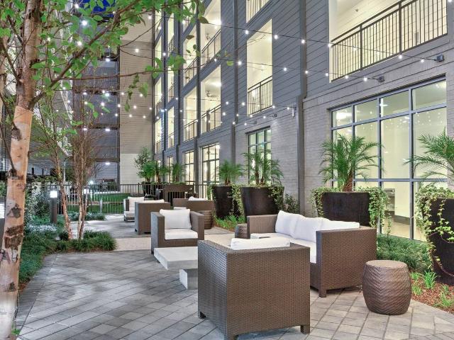 Circuit 2 Bedroom Apartment for Rent at 2424 Capitol St, Houston, TX 77003 Downtown Houston