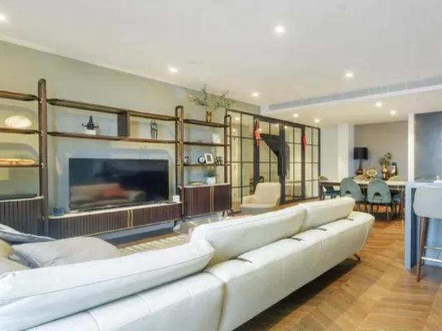 Circus Road South, London, SW11 8BQ, United Kingdom | 3 bed duplex for rent #98971106 | Rentberry