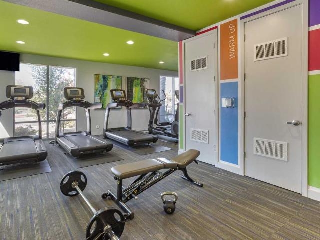 CIRQ 44 Studio Apartment for Rent at 111 N Dupont Cir, Phoenix, AZ 85034