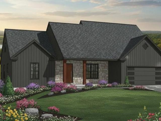Cisella Dr, Pottsville, PA 17901