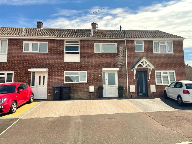 Cissbury Road, Burgess Hill RH15, 3 bed terraced house to rent, £1,700 pcm | PrimeLocation