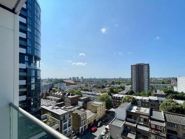 City North Place, Carriage House, 2 Bedroom Apartment