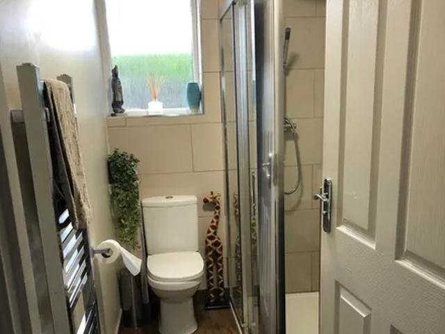 City of Edinburgh, Barnton, SCT, GB | Room for rent #156735176 | Rentberry