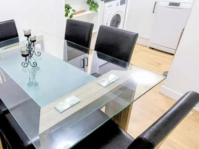 City of Edinburgh, EH16 5DW, United Kingdom | 3 bed apartment for rent #160298567 | Rentberry