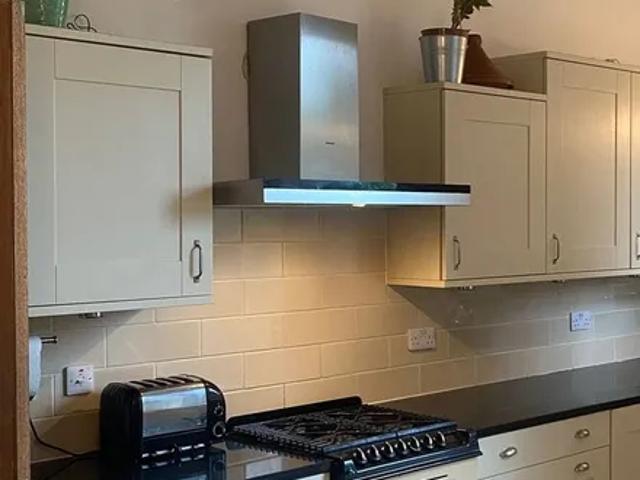 City of Edinburgh, EH11 1LQ, United Kingdom | 3 bed apartment for rent #127301863 | Rentberry