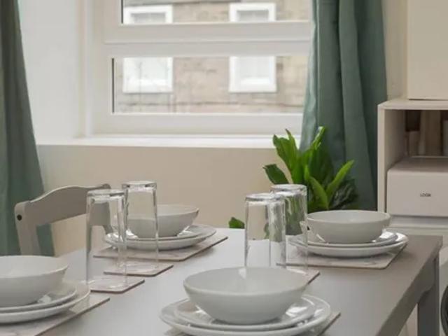 City of Edinburgh, EH11 2DA, United Kingdom | 3 bed apartment for rent #147384987 | Rentberry