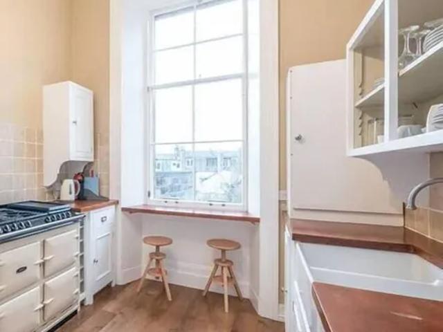City of Edinburgh, EH12 6AX, United Kingdom | 2 bed apartment for rent #152259363 | Rentberry