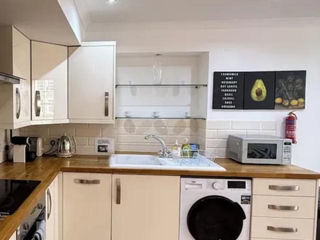City of Edinburgh, EH1 1QQ, United Kingdom | 2 bed apartment for rent #95929868 | Rentberry