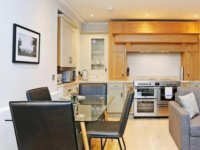 City of Edinburgh, EH1 1SG, United Kingdom | 1 bed apartment for rent #97315474 | Rentberry