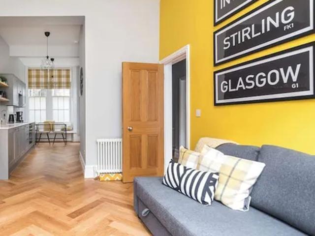 City of Edinburgh, EH1 1SJ, United Kingdom | 2 bed apartment for rent #97141804 | Rentberry