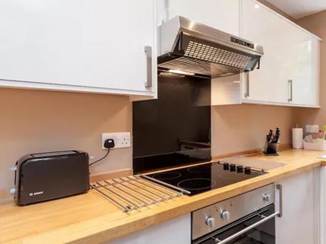 City of Edinburgh, EH1 2HS, United Kingdom | 1 bed apartment for rent #96105878 | Rentberry