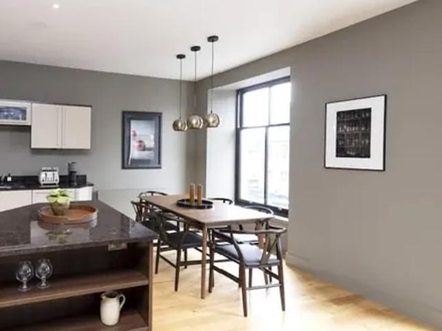 City of Edinburgh, EH2 3EE, United Kingdom | 2 bed apartment for rent #97232410 | Rentberry