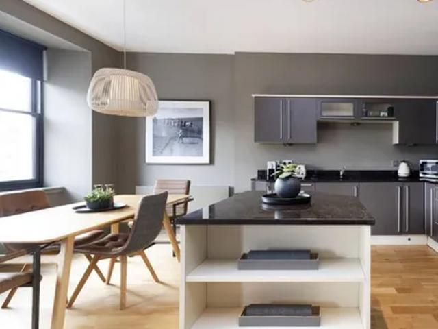 City of Edinburgh, EH2 3ES, United Kingdom | 2 bed apartment for rent #97033909 | Rentberry