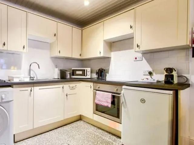 City of Edinburgh, EH2 3JF, United Kingdom | 1 bed apartment for rent #95992361 | Rentberry