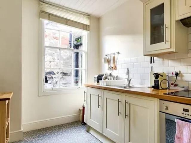 City of Edinburgh, EH2 3JF, United Kingdom | 1 bed apartment for rent #97170832 | Rentberry