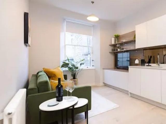 City of Edinburgh, EH2 3JG, United Kingdom | 1 bed townhouse for rent #96739330 | Rentberry