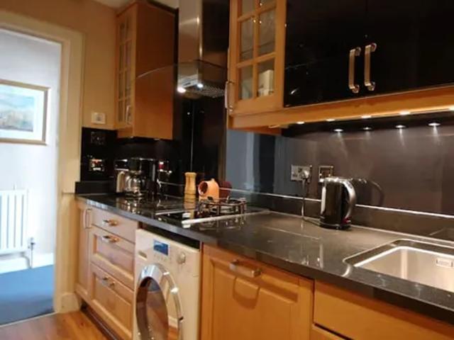 City of Edinburgh, EH2 1JX, United Kingdom | 1 bed townhouse for rent #96870913 | Rentberry