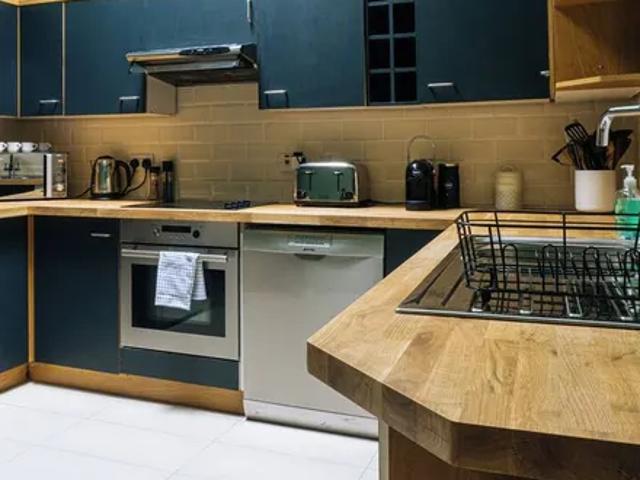 City of Edinburgh, EH3 6LY, United Kingdom | 2 bed apartment for rent #96996930 | Rentberry
