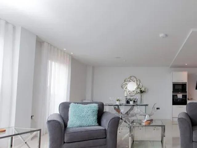 City of Edinburgh, EH3 8EL, United Kingdom | 3 bed apartment for rent #98801127 | Rentberry