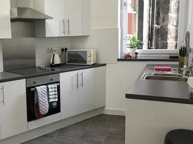 City of Edinburgh, EH3 9AA, United Kingdom | 4 bed apartment for rent #98004680 | Rentberry