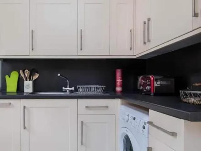 City of Edinburgh, EH4 1LN, United Kingdom | 2 bed apartment for rent #96824189 | Rentberry