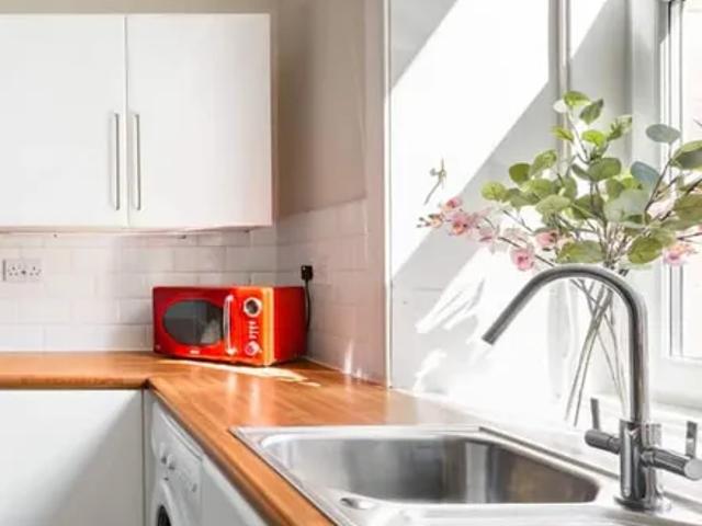 City of Edinburgh, EH6 8PL, United Kingdom | 2 bed apartment for rent #97970284 | Rentberry
