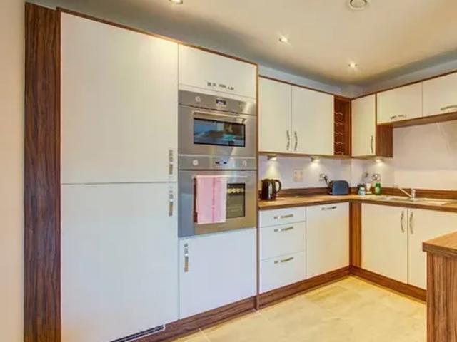 City of Edinburgh, EH7 4GZ, United Kingdom | 2 bed apartment for rent #96165673 | Rentberry