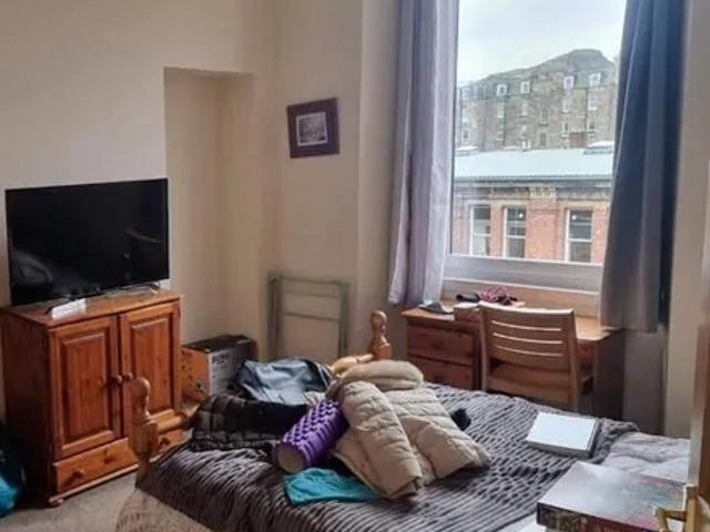 City of Edinburgh, EH7 5PX, United Kingdom | 2 bed apartment for rent #95590212 | Rentberry