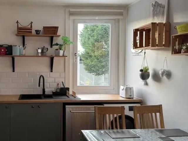 City of Edinburgh, EH7 6EY, United Kingdom | 2 bed apartment for rent #96667700 | Rentberry