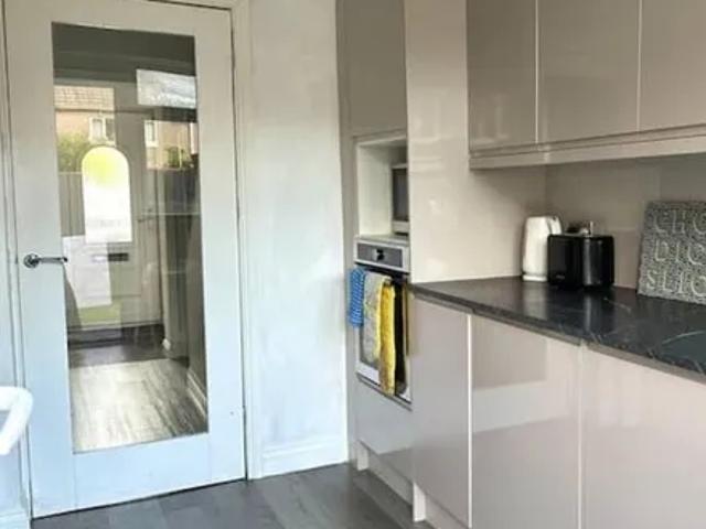 City of Edinburgh, EH8 7QU, United Kingdom | 4 bed house for rent #151309699 | Rentberry