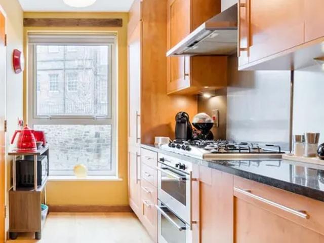 City of Edinburgh, EH8 8BA, United Kingdom | 1 bed apartment for rent #98071965 | Rentberry