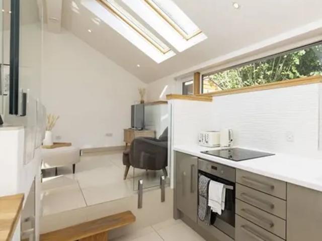 City of Edinburgh, EH8 8EA, United Kingdom | 1 bed house for rent #164256116 | Rentberry
