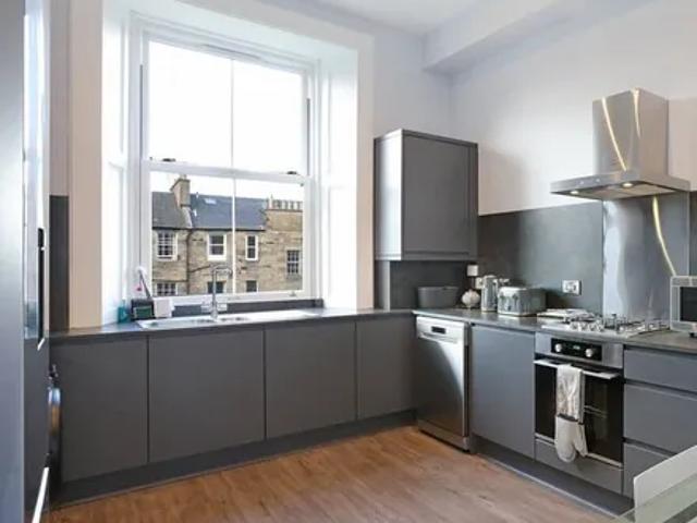 City of Edinburgh, EH8 9PT, United Kingdom | 3 bed apartment for rent #95865505 | Rentberry