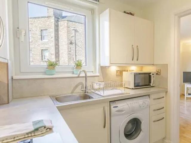 City of Edinburgh, EH8 9TL, United Kingdom | 1 bed apartment for rent #96914967 | Rentberry