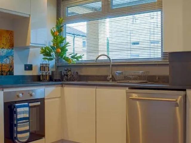 City of Edinburgh, EH8 9UG, United Kingdom | 2 bed apartment for rent #96567122 | Rentberry