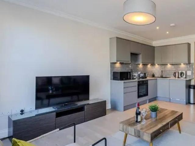 City of Edinburgh, Scotland, United Kingdom | 2 bed apartment for rent #104202661 | Rentberry