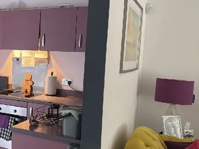 City of Edinburgh, Sighthill, Broomhouse and Parkhead, SCT, GB | Room for rent #163704428 | Rentberry