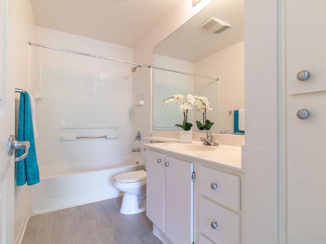 City Centre 1 Bedroom Apartment for Rent at 22800 Meridian Dr, Hayward, CA 94541