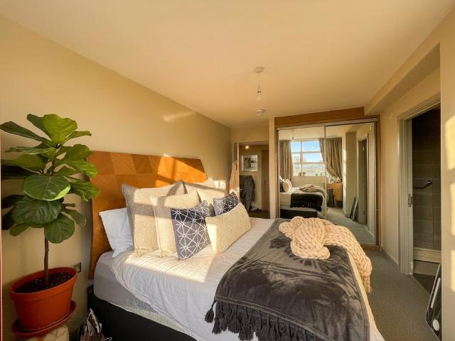 City Centre NG1 2 bed flat to rent £1,527 pcm £352 pw