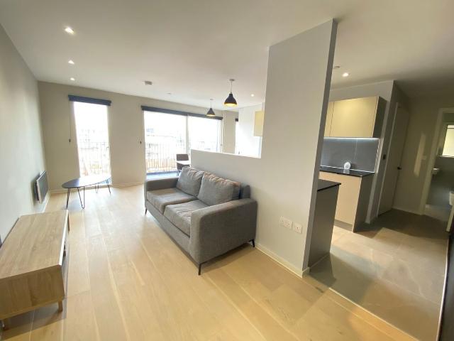 City Gardens, 3B Spinners Way, Manchester M15, 2 bed flat to rent, £1,375 pcm | PrimeLocation