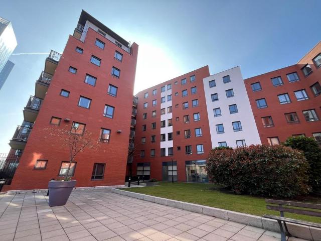 240 City Gate, 5 Blantyre Street, Manchester M15, 2 bed flat to rent, £1,150 pcm | PrimeLocation