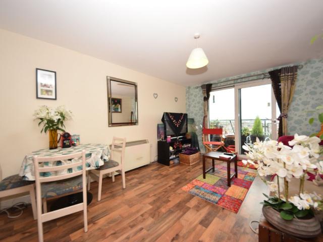 City Gate House, Gants Hill IG2, 2 bed flat to rent, £1,750 pcm | PrimeLocation