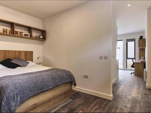 City Heights, Cardiff CF24 1 bed private hall to rent £1,044 pcm £241 pw