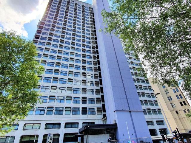 City Heights, Victoria Bridge M3, 2 bed flat to rent, £1,300 pcm | PrimeLocation