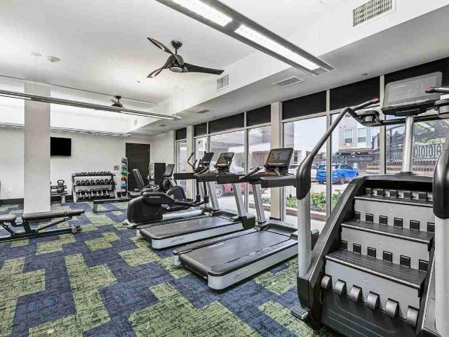 City House Apartments 1 Bedroom Apartment for Rent at 1801 Chestnut Pl, Denver, CO 80202 LoDo
